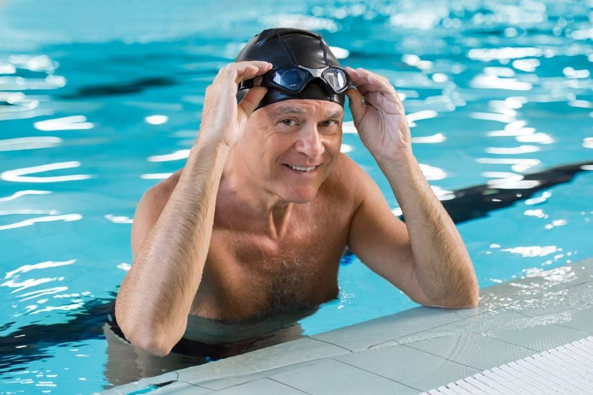 10 best water exercises for seniors - Health Makes You