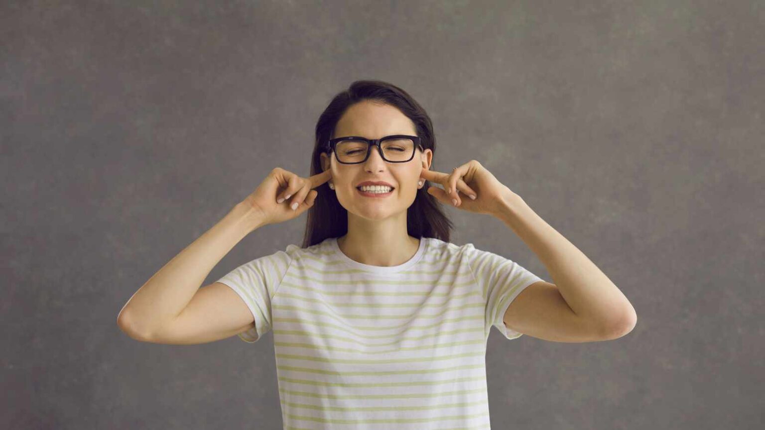 17 Things Women Quietly Can't Stand About Being a Woman - Health Makes You