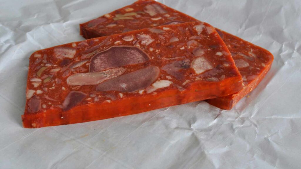 The Most Disgusting English Foods Tourists Might Want to Avoid - Health ...